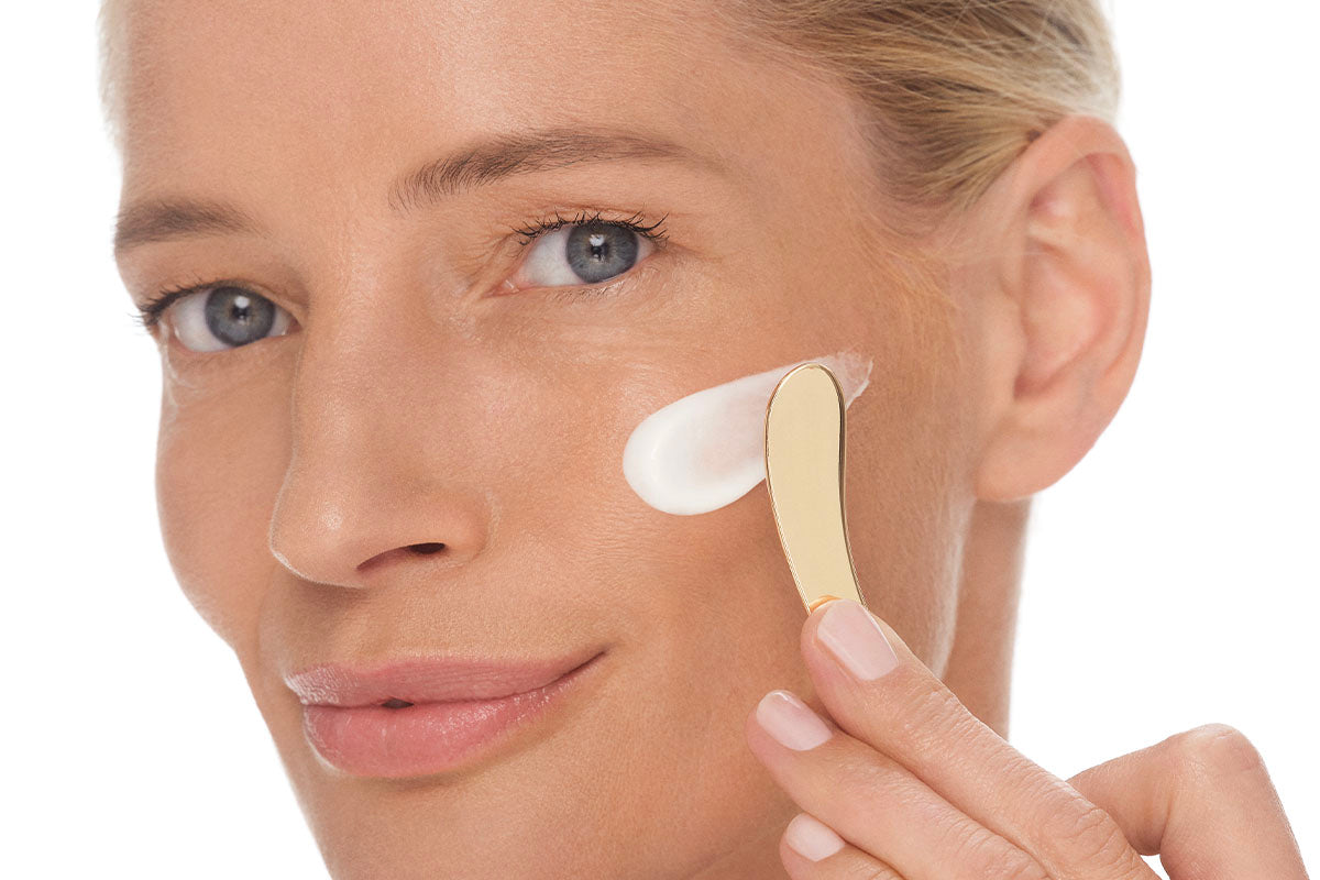 How To: 24K Gold Cream Intense – Chantecaille UK